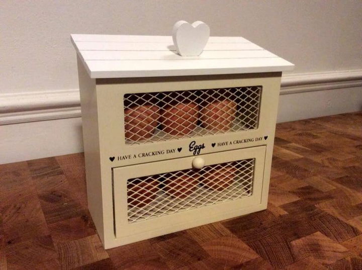 DIY Pallet Egg Holder - Pallets Pro